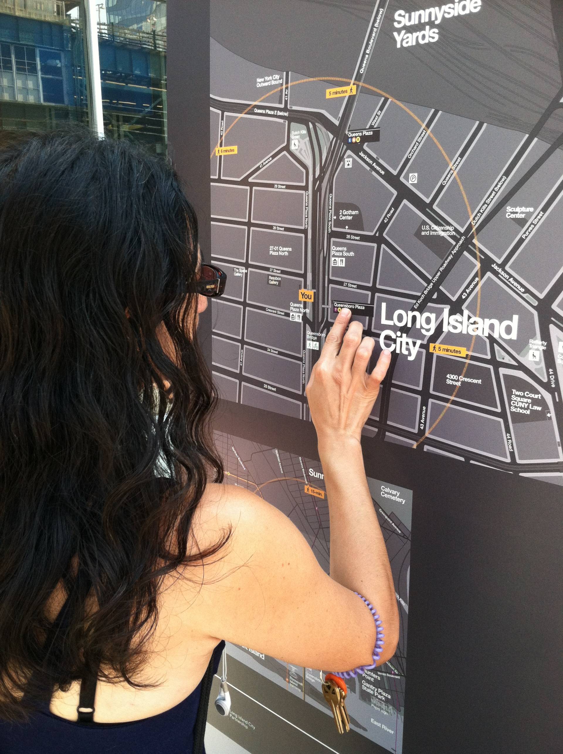 NYC Pedestrian Wayfinding System - NV5