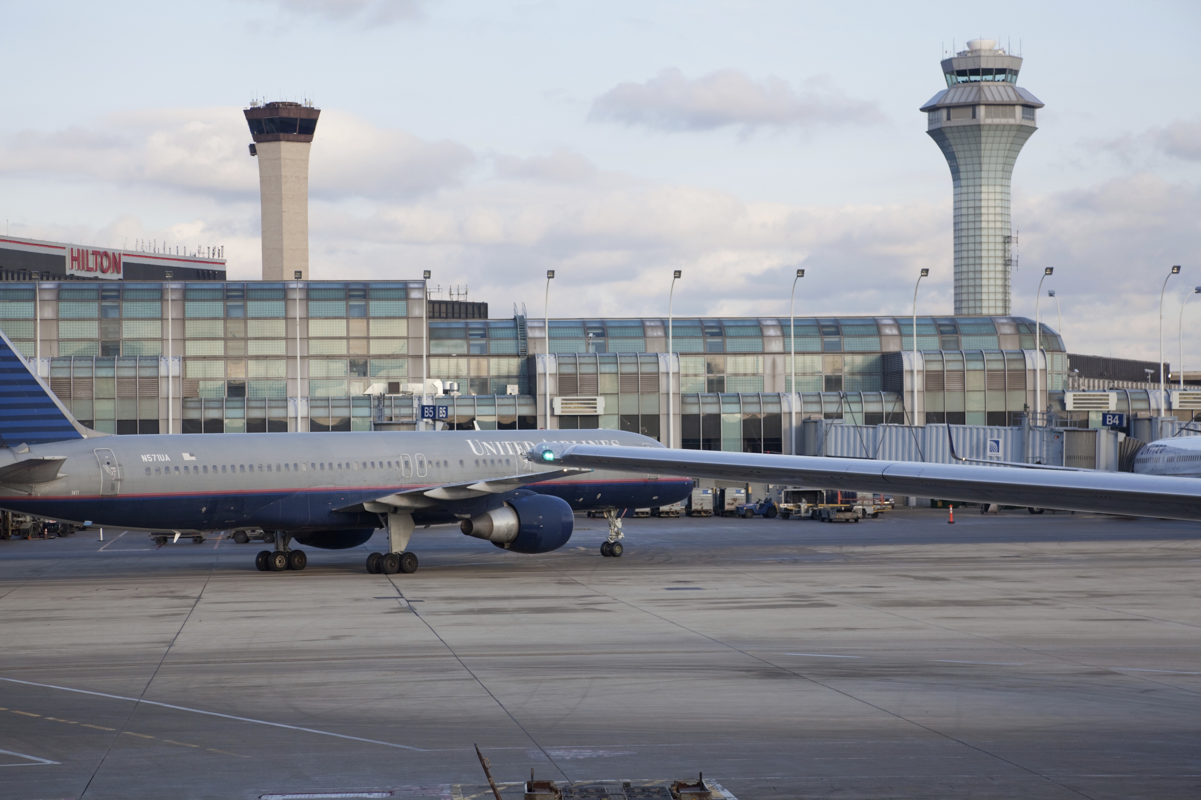 Chicago O'Hare International Airport Cargo Center - NV5
