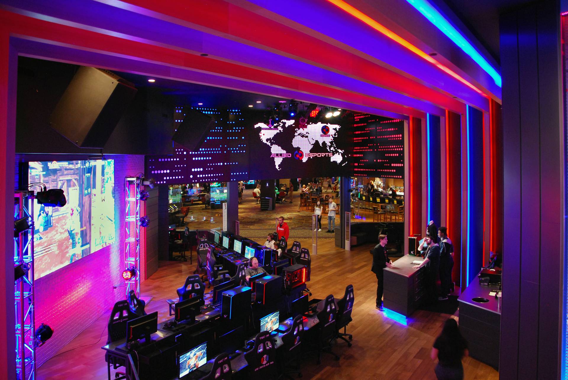 Luxor Hotel & Casino Allied eSports Gaming Arena - NV5